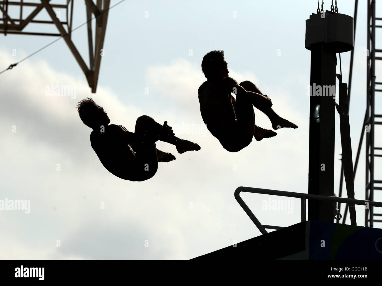 Great Britain's Tom Daley and Daniel Goodfellow practice at the Maria ...