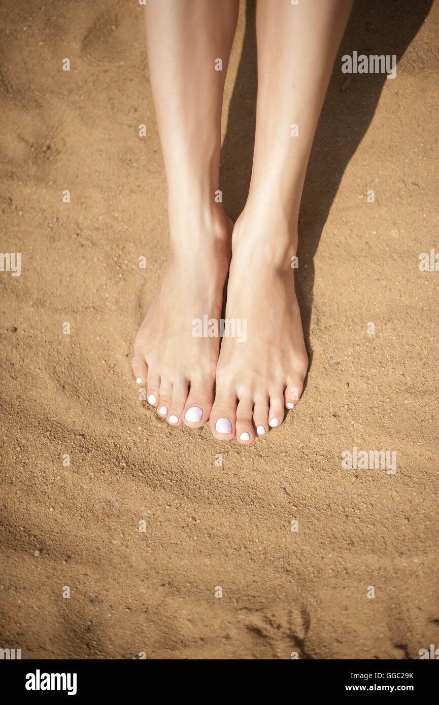 Red Toenail Polish Stock Photos & Red Toenail Polish Stock Images - Alamy
