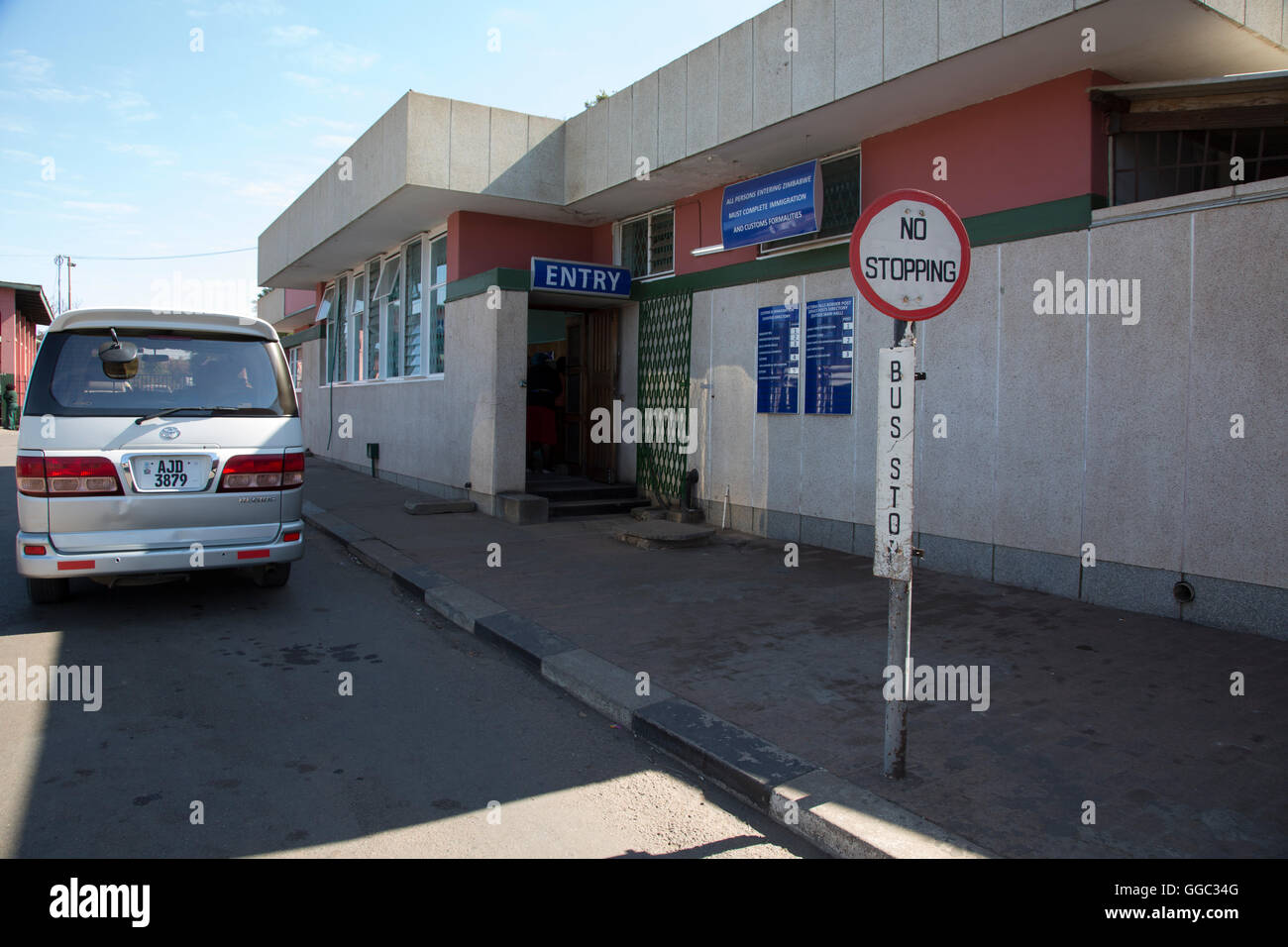 Car border passport hi-res stock photography and images - Alamy