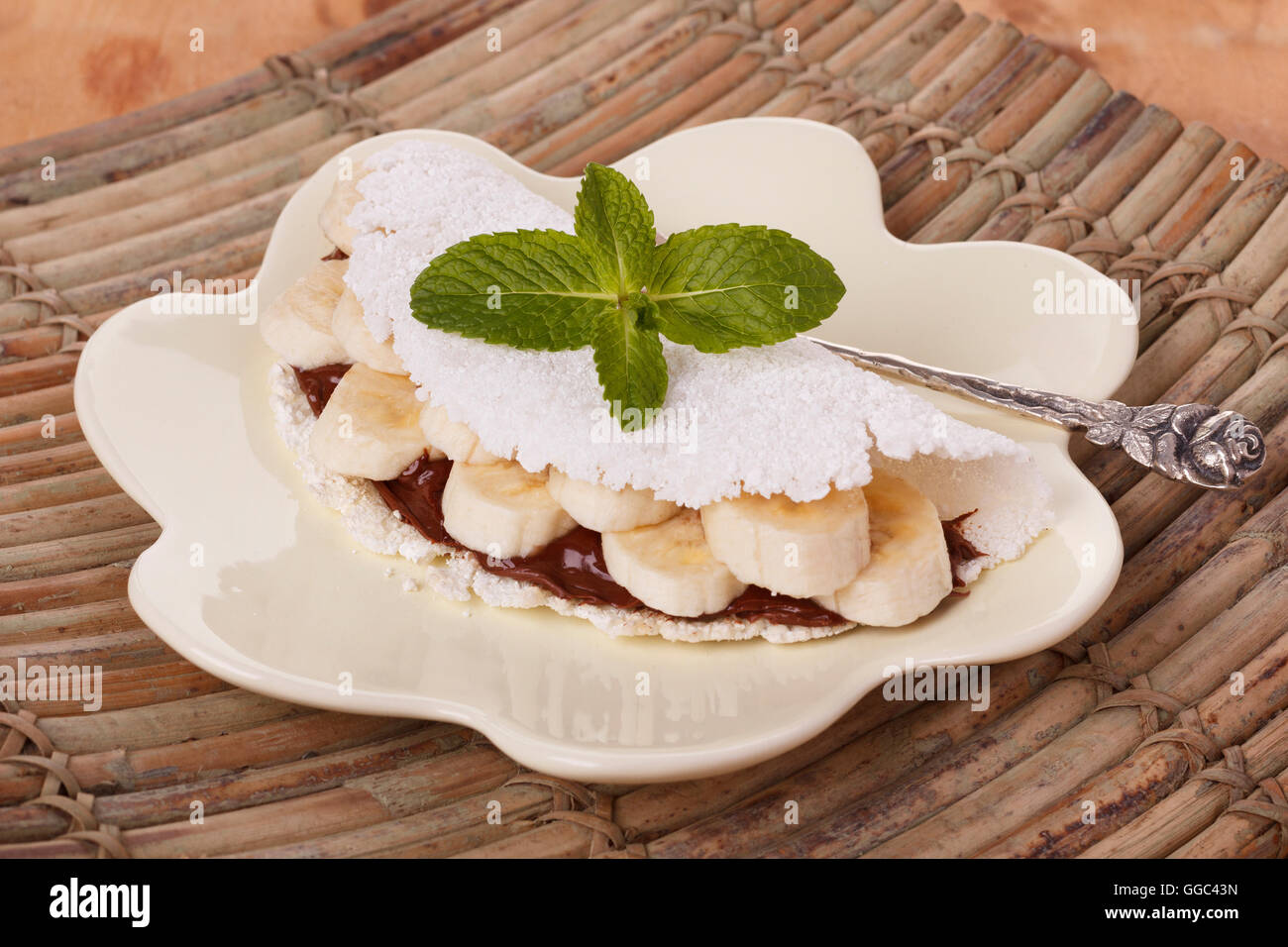 Casabe (bammy, beiju, bob, biju) - flatbread of cassava (tapioca) with ...