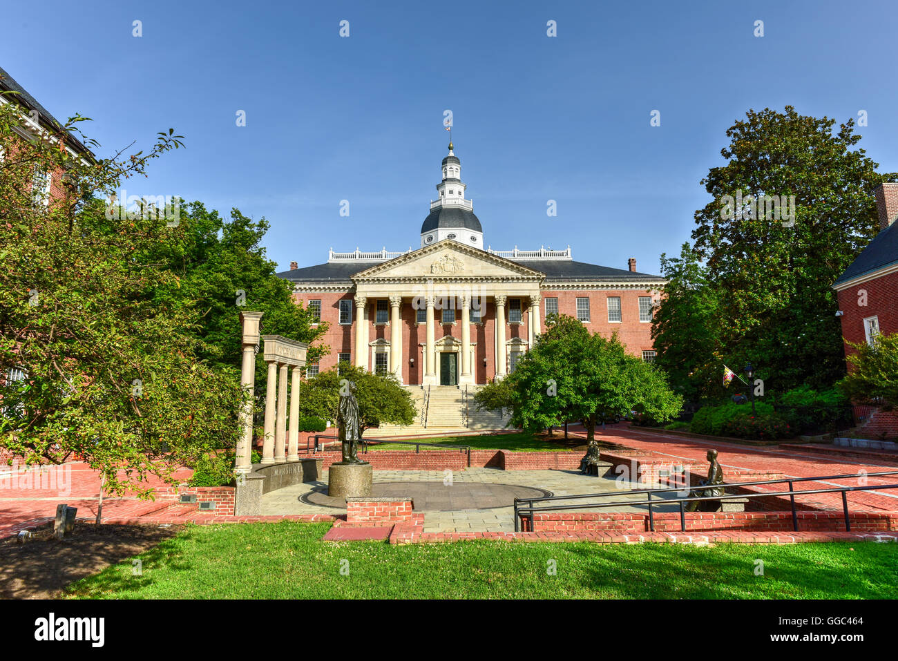 Maryland State Capital building in Annapolis, Maryland on summer ...