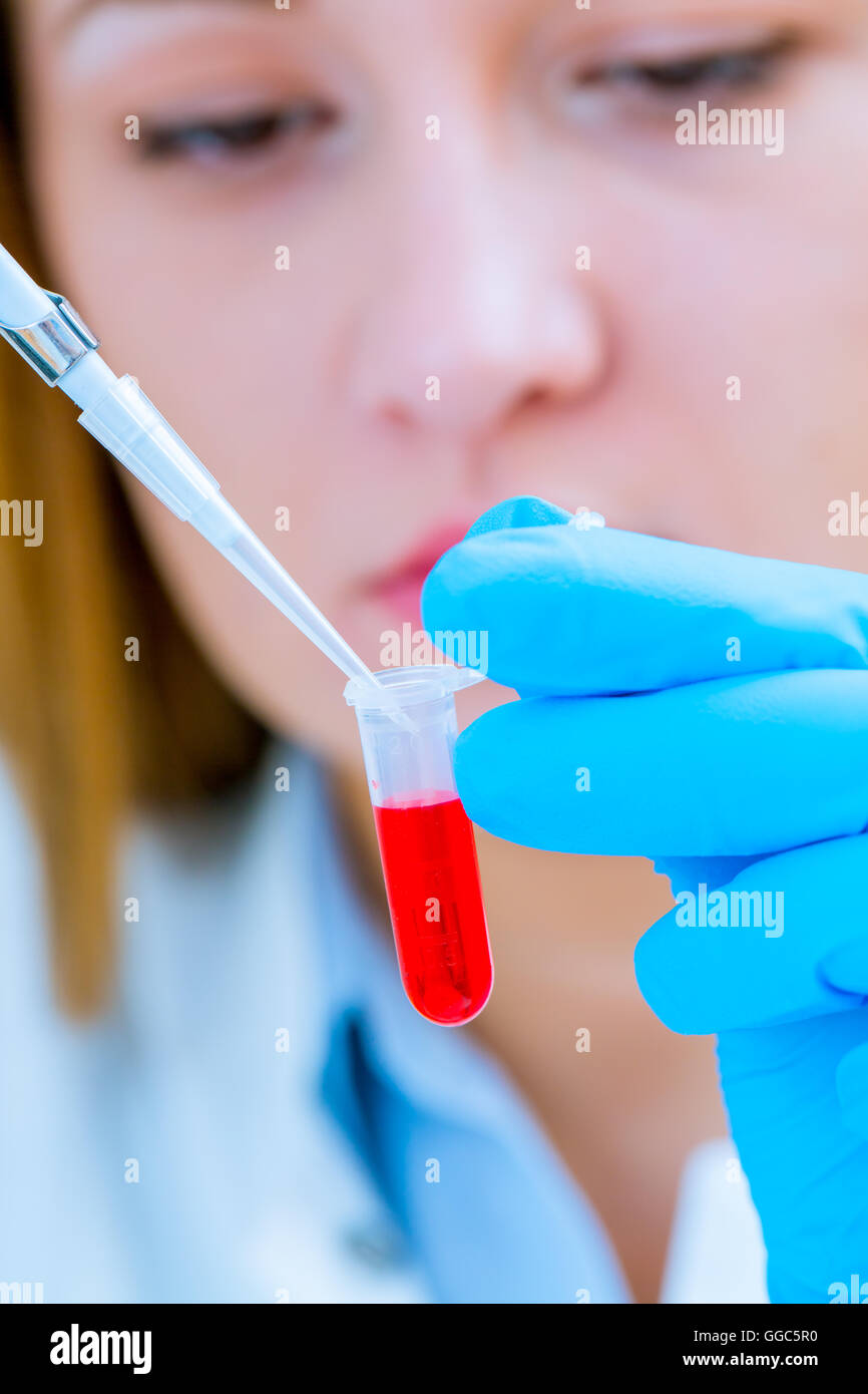 scientist woman in genetic laboratory Stock Photo - Alamy