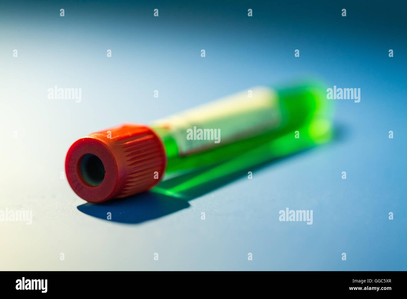 Virology test tube hi-res stock photography and images - Alamy