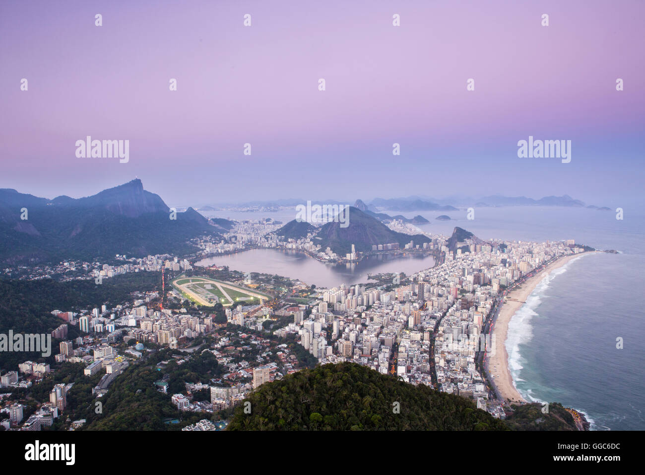 Carioca landscapes and rio de janeiro hi-res stock photography and ...