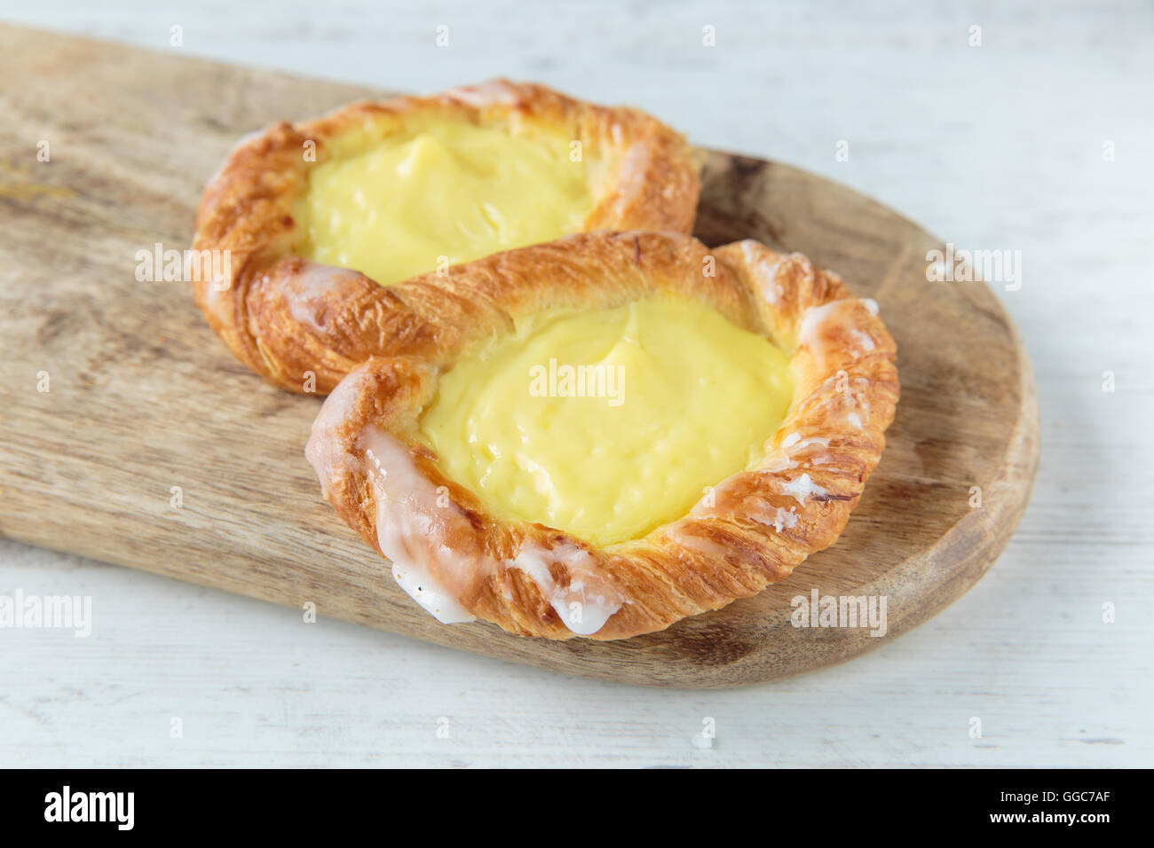 Huit, a typical french pastry in the number eight shape Stock Photo - Alamy