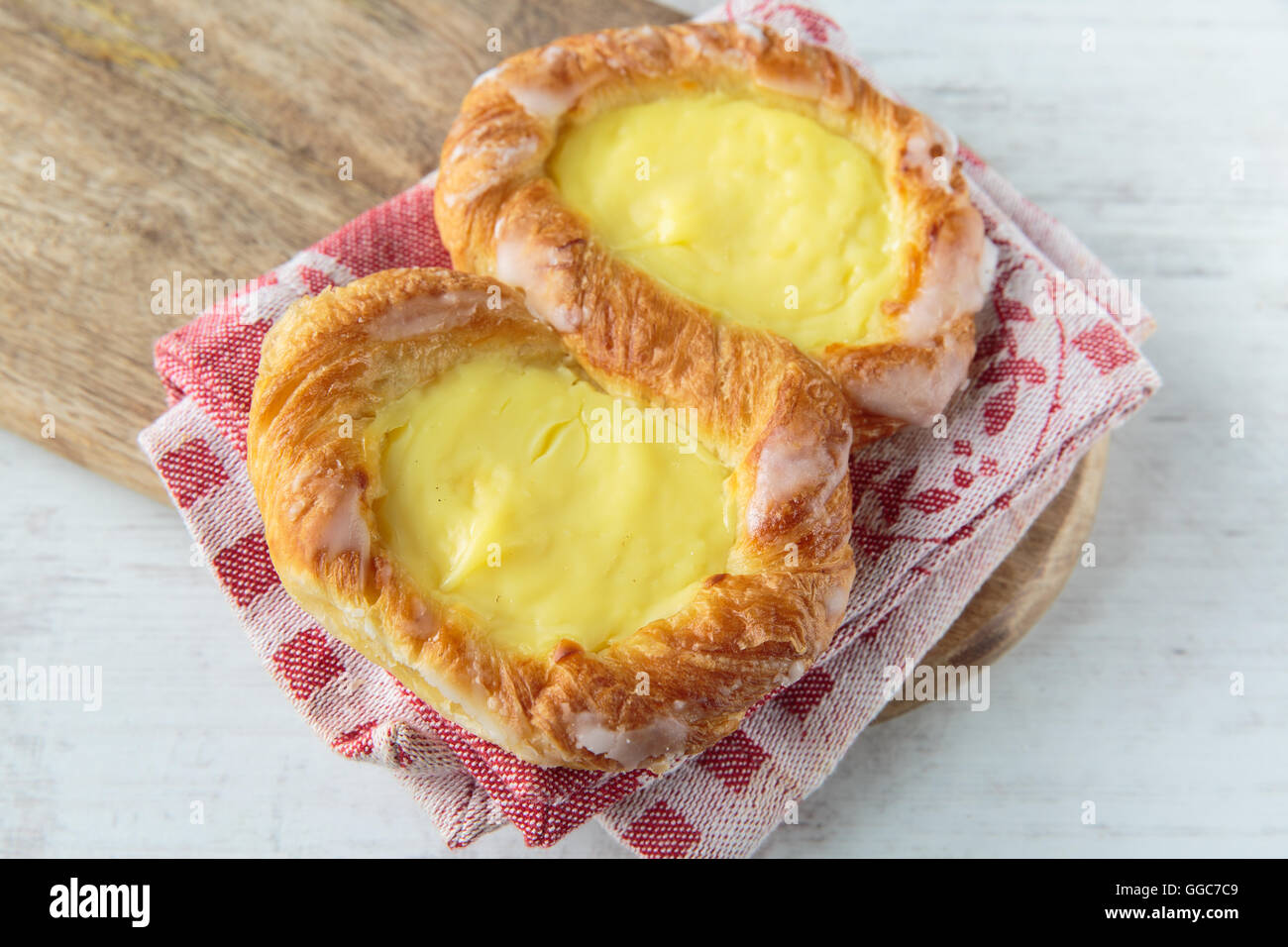 Huit, a typical french pastry in the number eight shape Stock Photo - Alamy