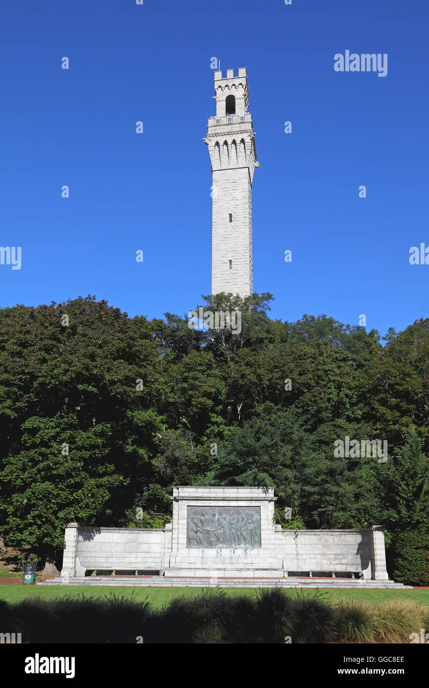Pilgrim monument tower provincetown cape hi-res stock photography and ...