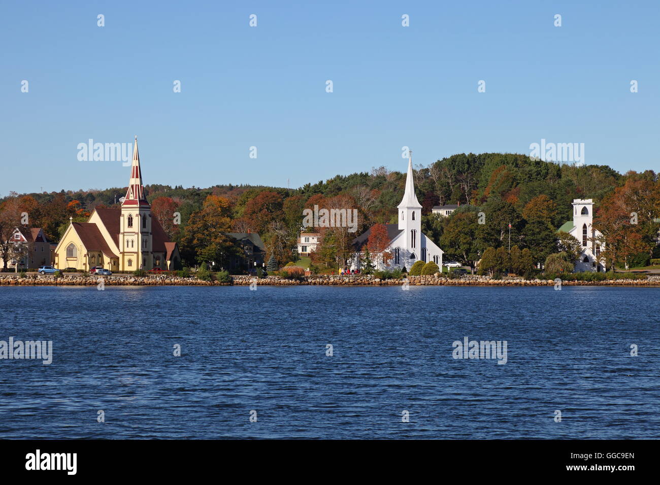geography / travel, Canada, Nova Scotia, Mahone Bay, 3 churches (St ...