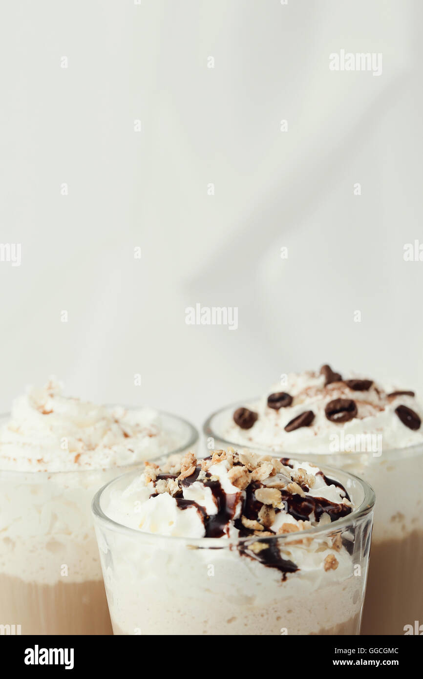 Cream coffee cocktail decorated hi-res stock photography and images - Alamy