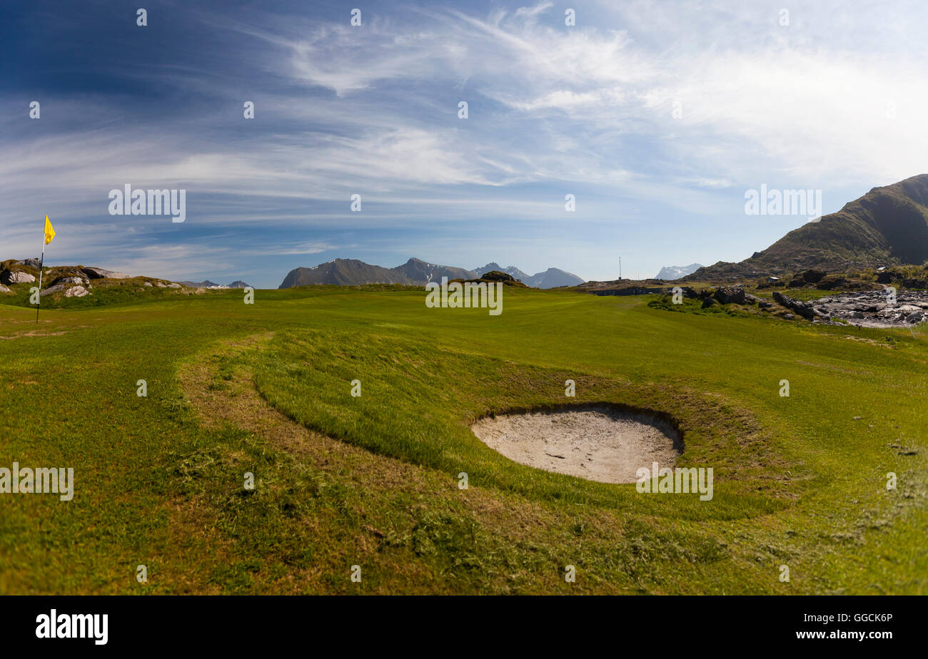 Lofoten Links Golf Course, Gimsoy, Lofoten Islands, Norway. The worlds ...