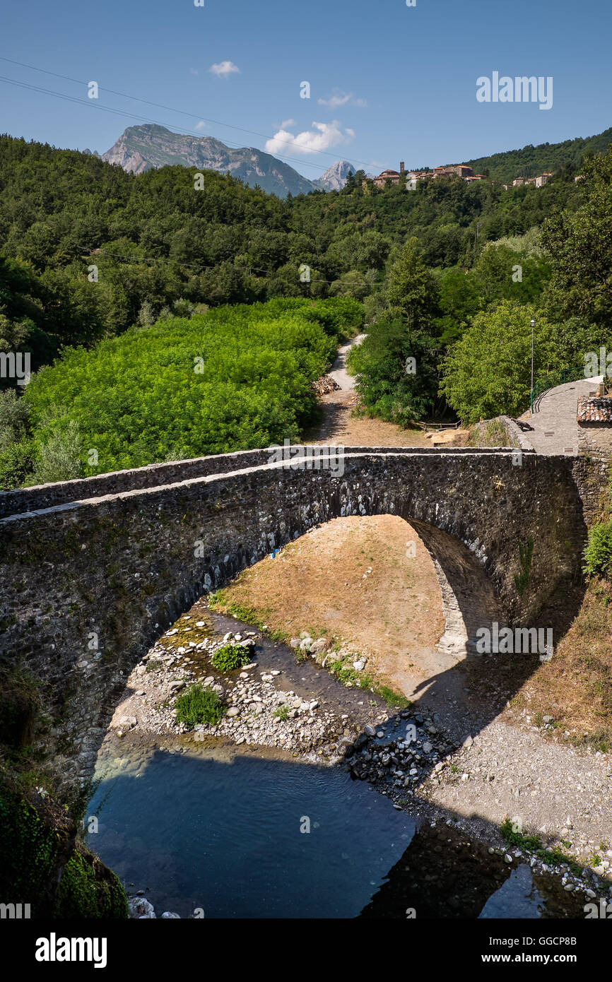 Garfagnana, Tuscany, Italy - San Michele Medieval bridge, Piazza al ...