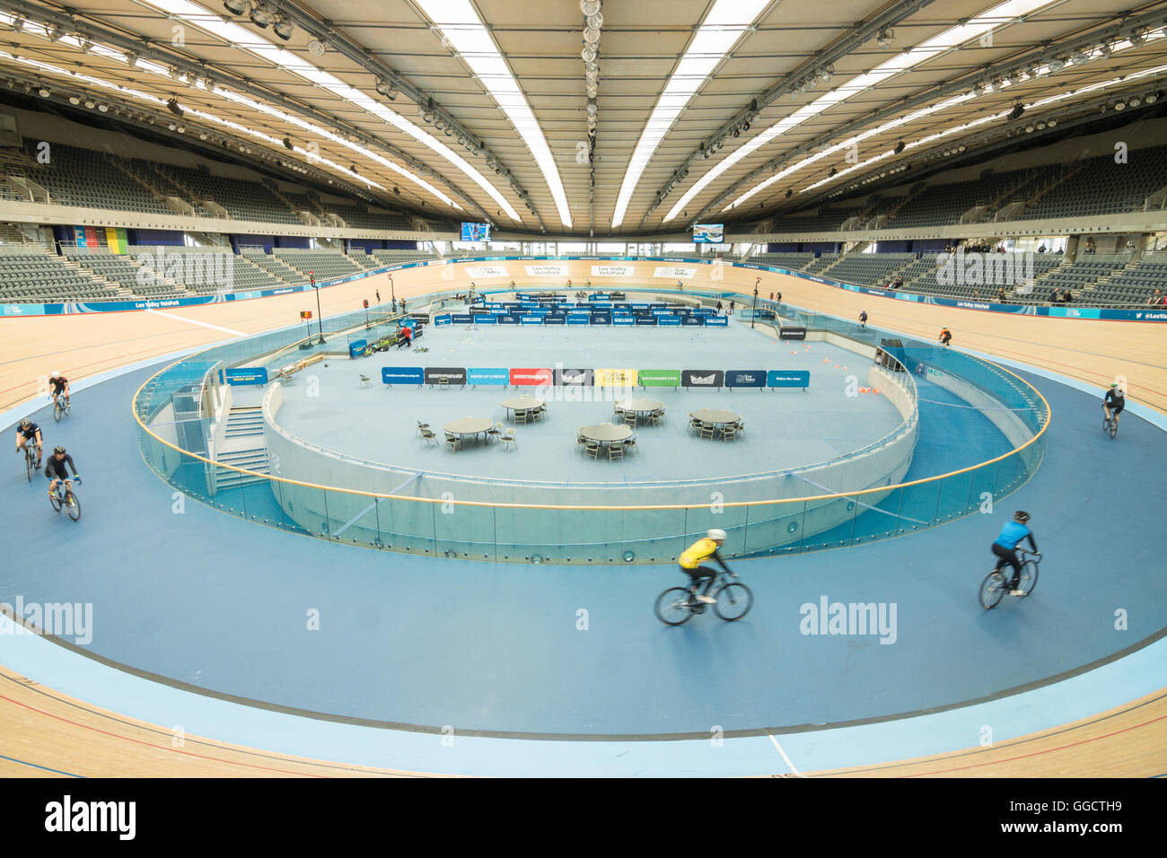 At the olympic velodrome hi-res stock photography and images - Alamy