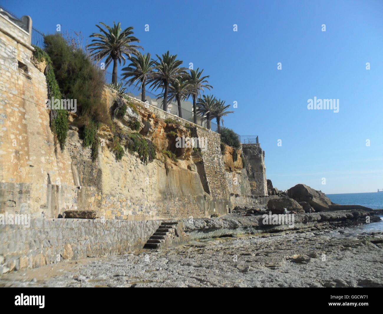 Beautiful land along the edge of a sea Stock Photo - Alamy
