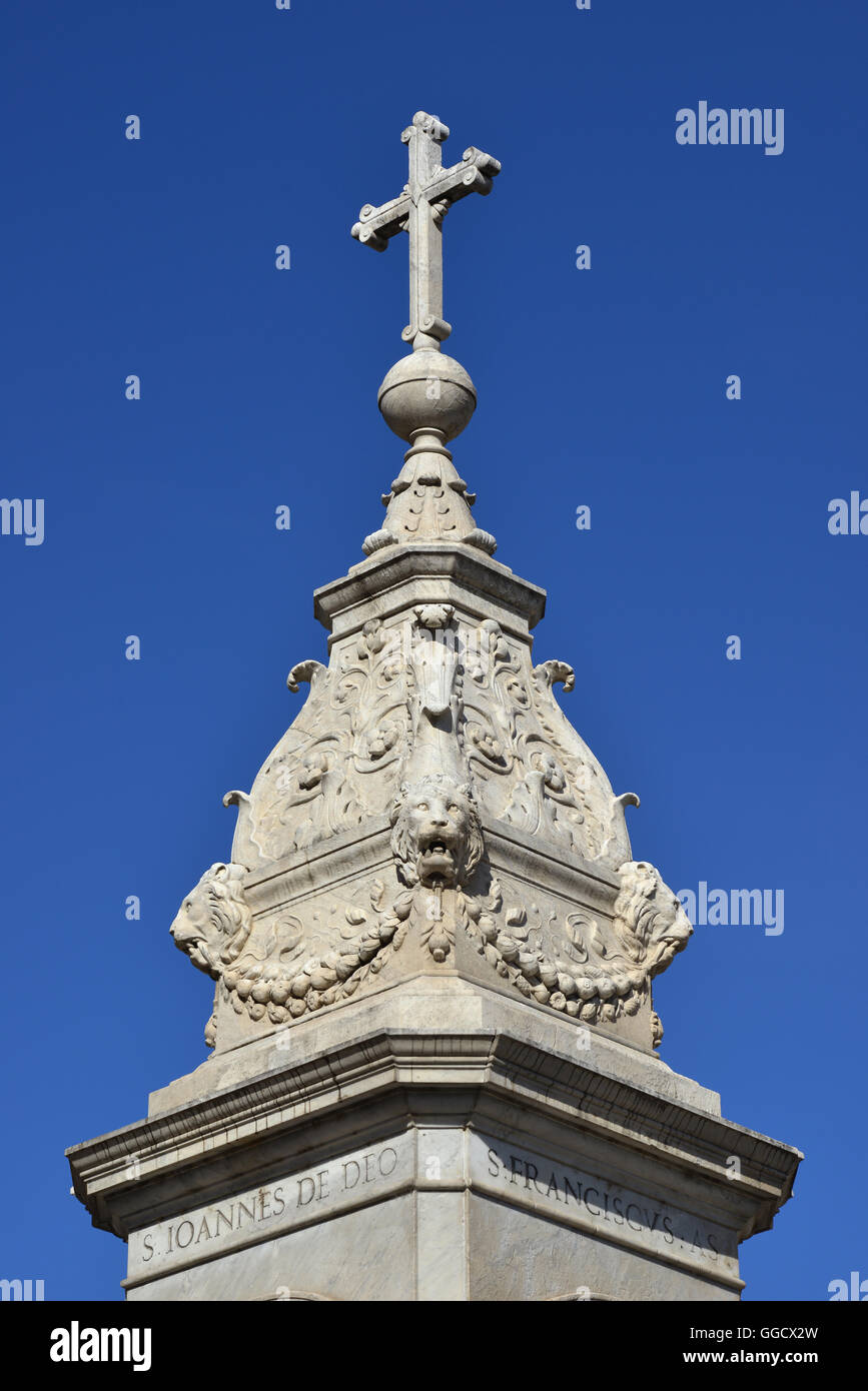 Erected stone cross hi-res stock photography and images - Alamy