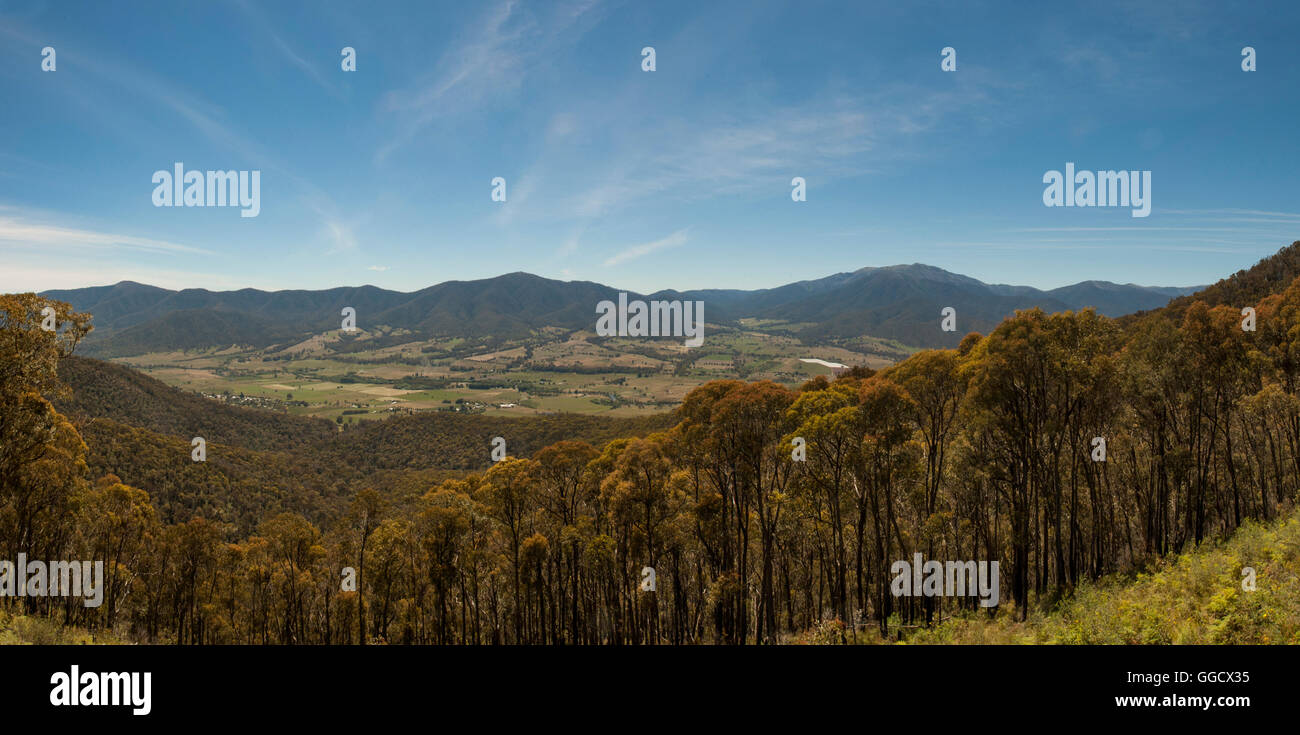 Tawonga Gap Lookout, Victoria, Australia Stock Photo - Alamy