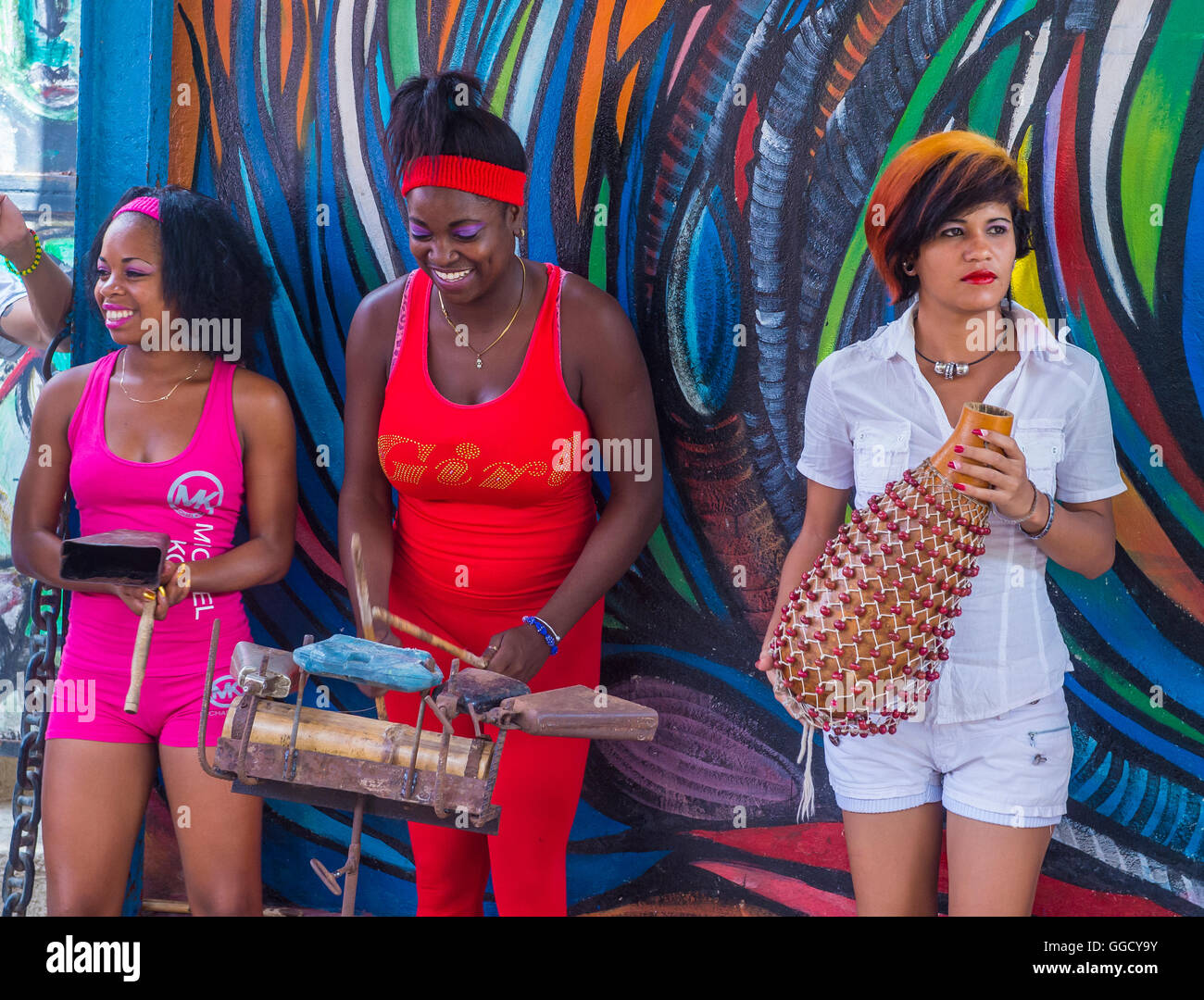 Rumba dancers in Havana Cuba Stock Photo - Alamy