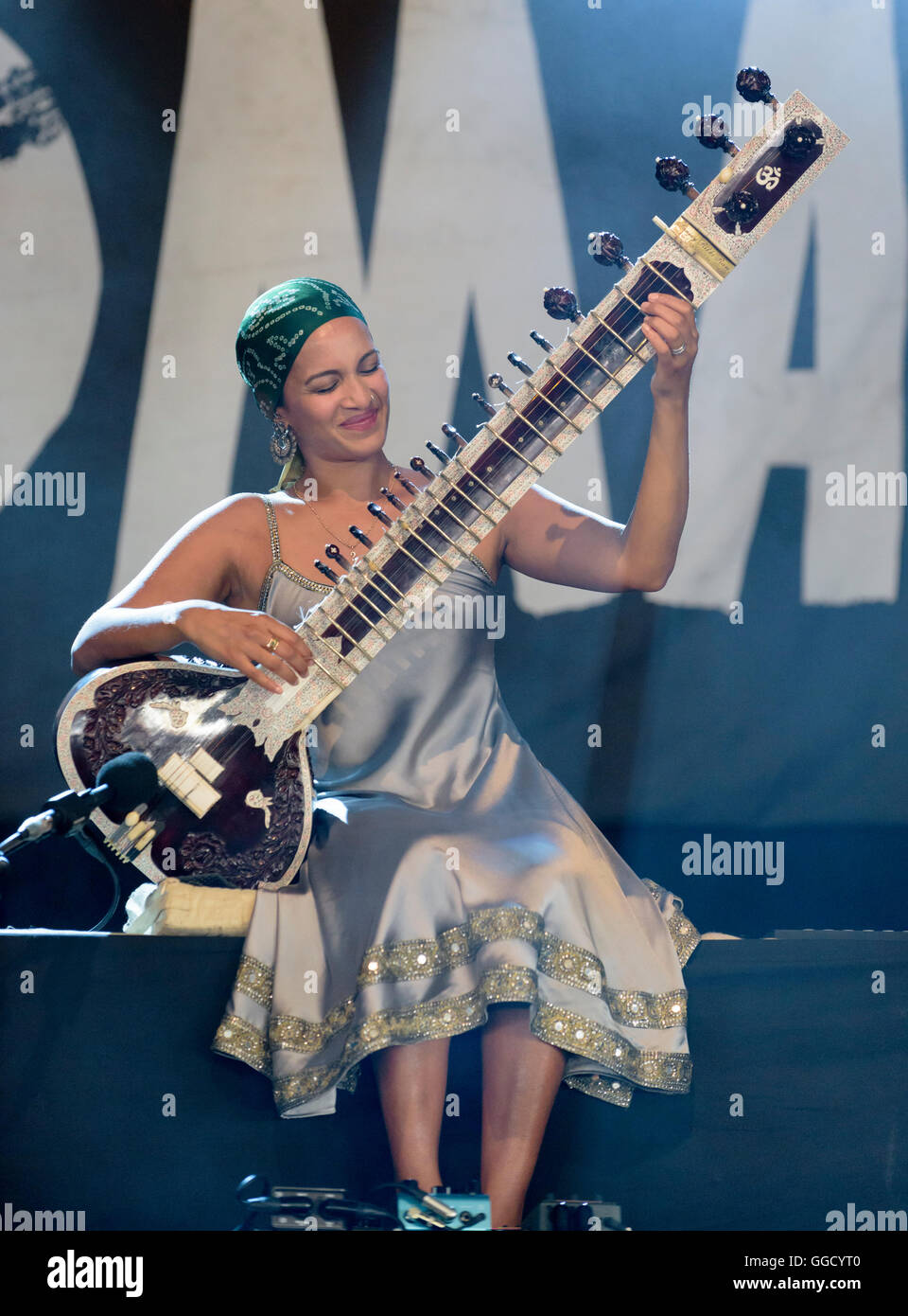 Anouska hi-res stock photography and images - Alamy