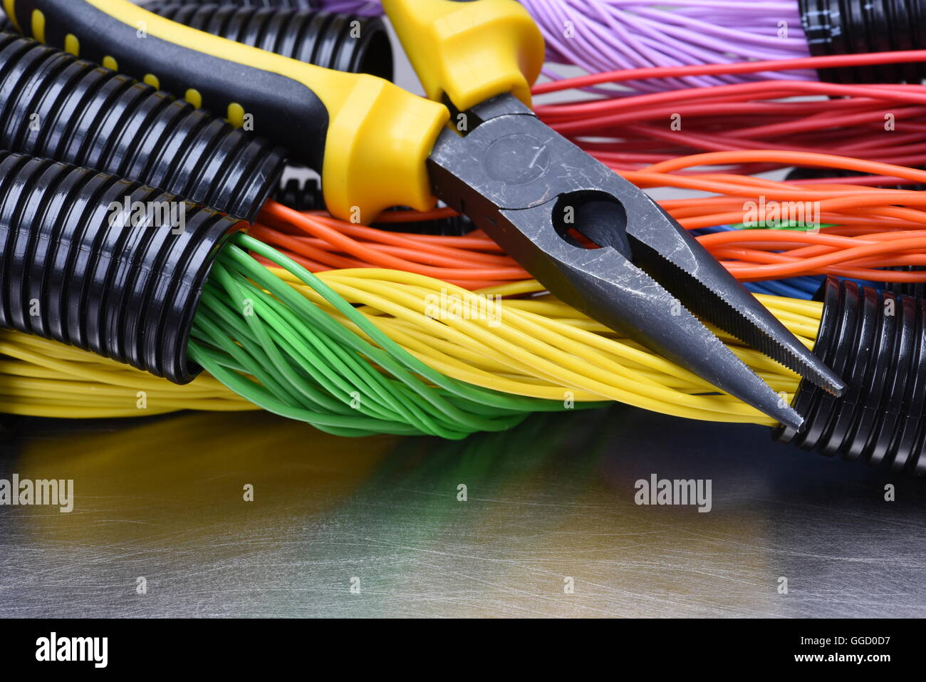 Connecting metal work hi-res stock photography and images - Alamy
