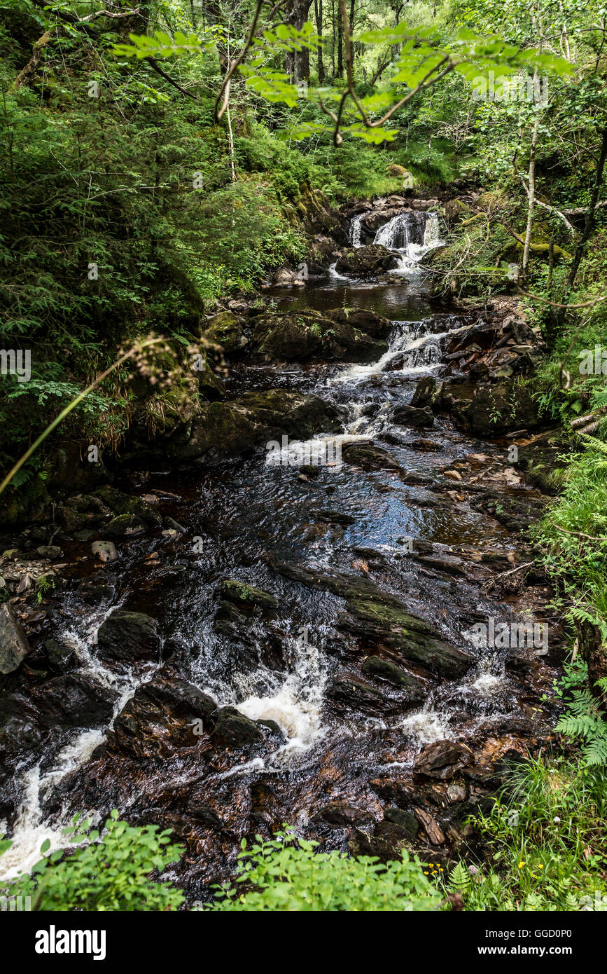 River flowing over rocks Stock Photo - Alamy