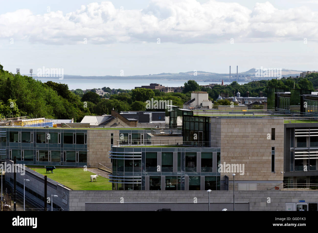 The view east from Waverley Bridge in Edinburgh, Scotland Stock Photo ...