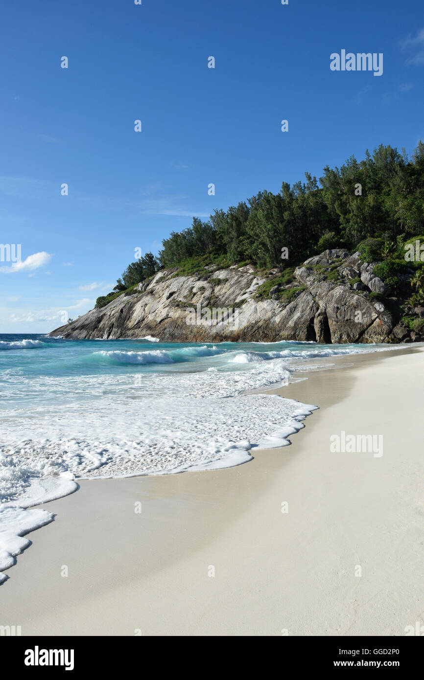 Geography travel seychelles north hi-res stock photography and images ...