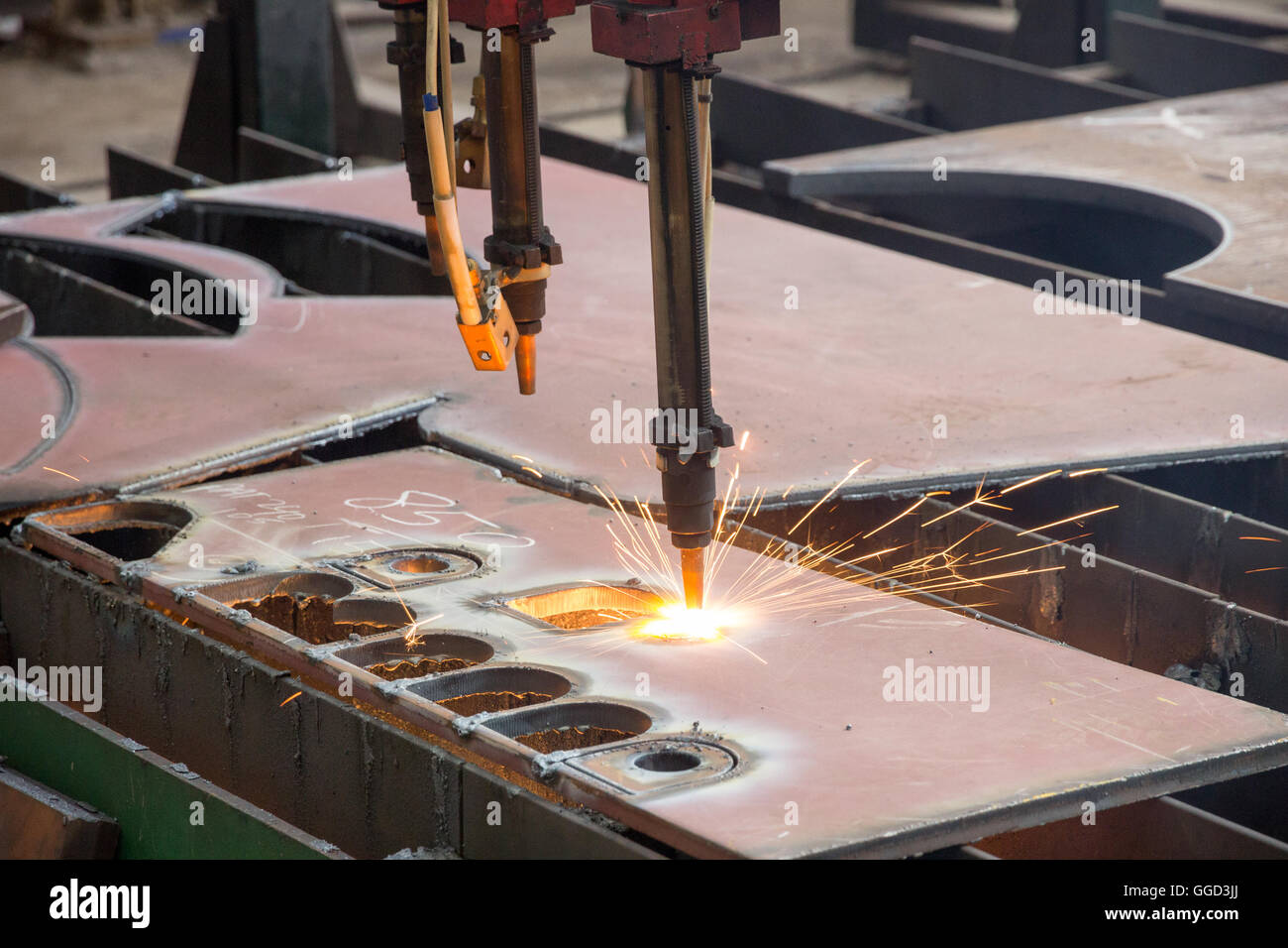 Computer welding machine in a shipping repair dock Stock Photo - Alamy
