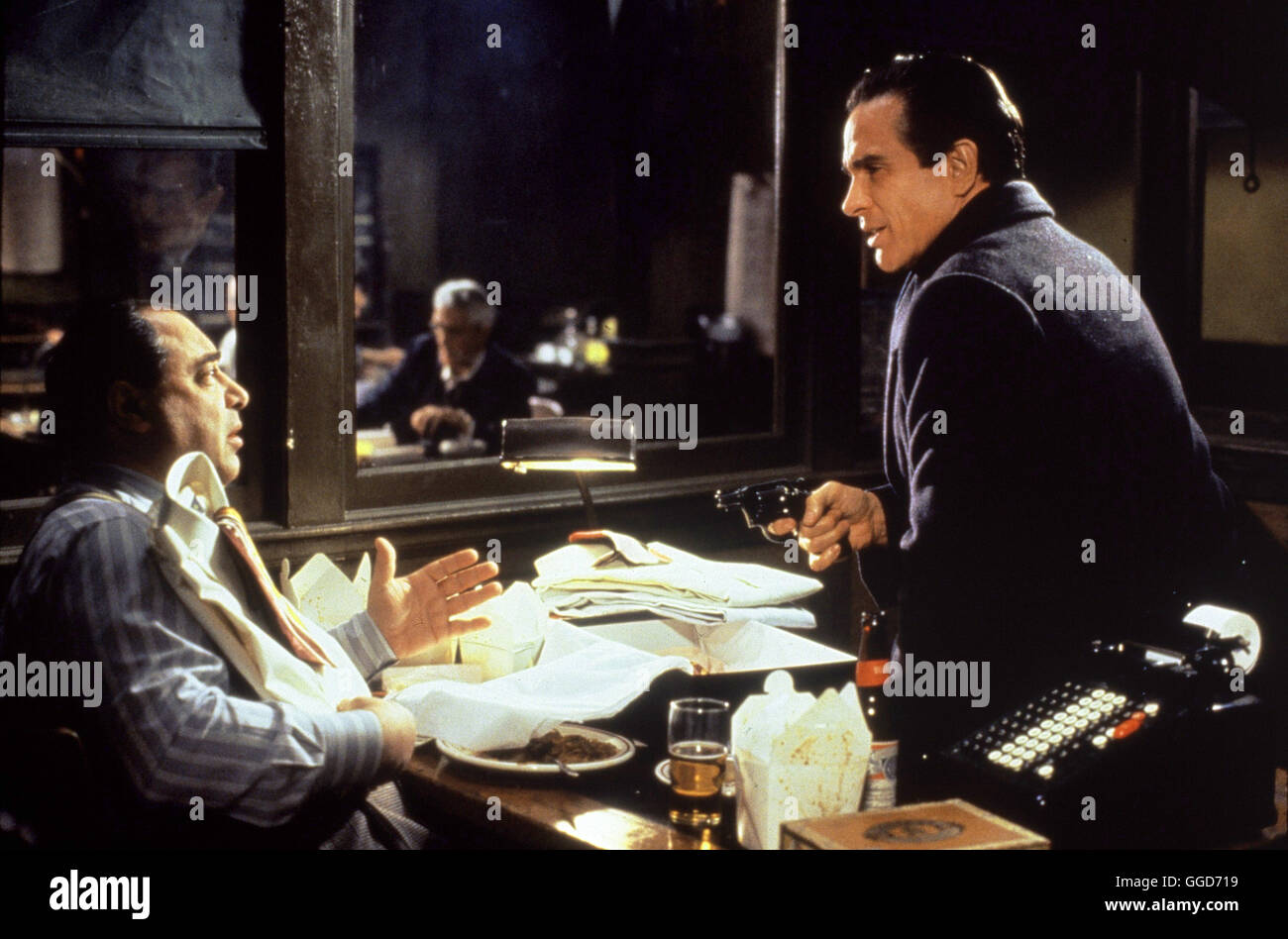 Bugsy bugsy warren beatty bugsy hi-res stock photography and images - Alamy