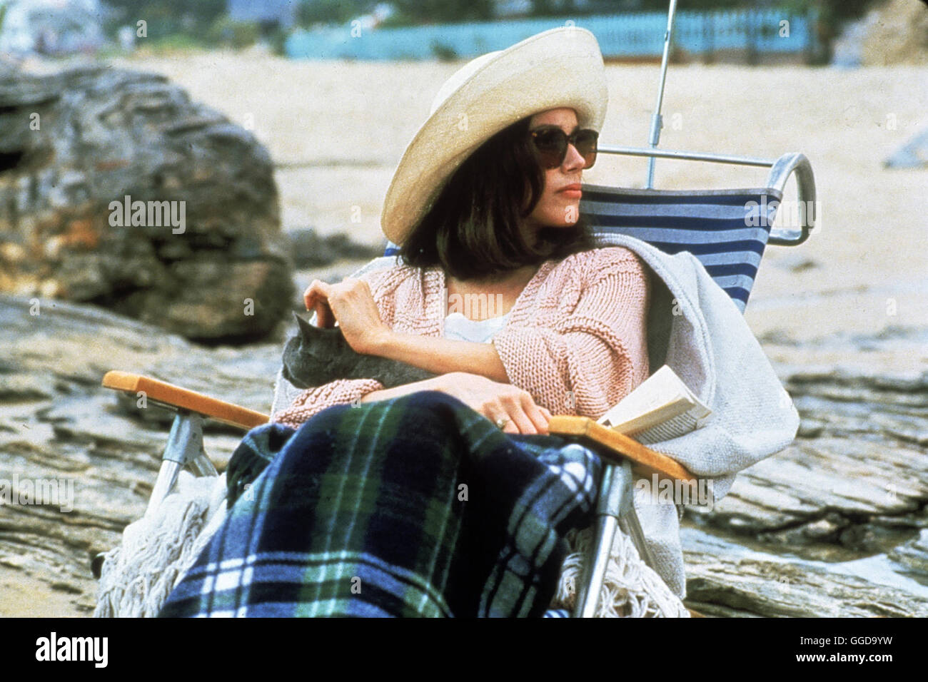 Barbara hershey beaches hi-res stock photography and images - Alamy