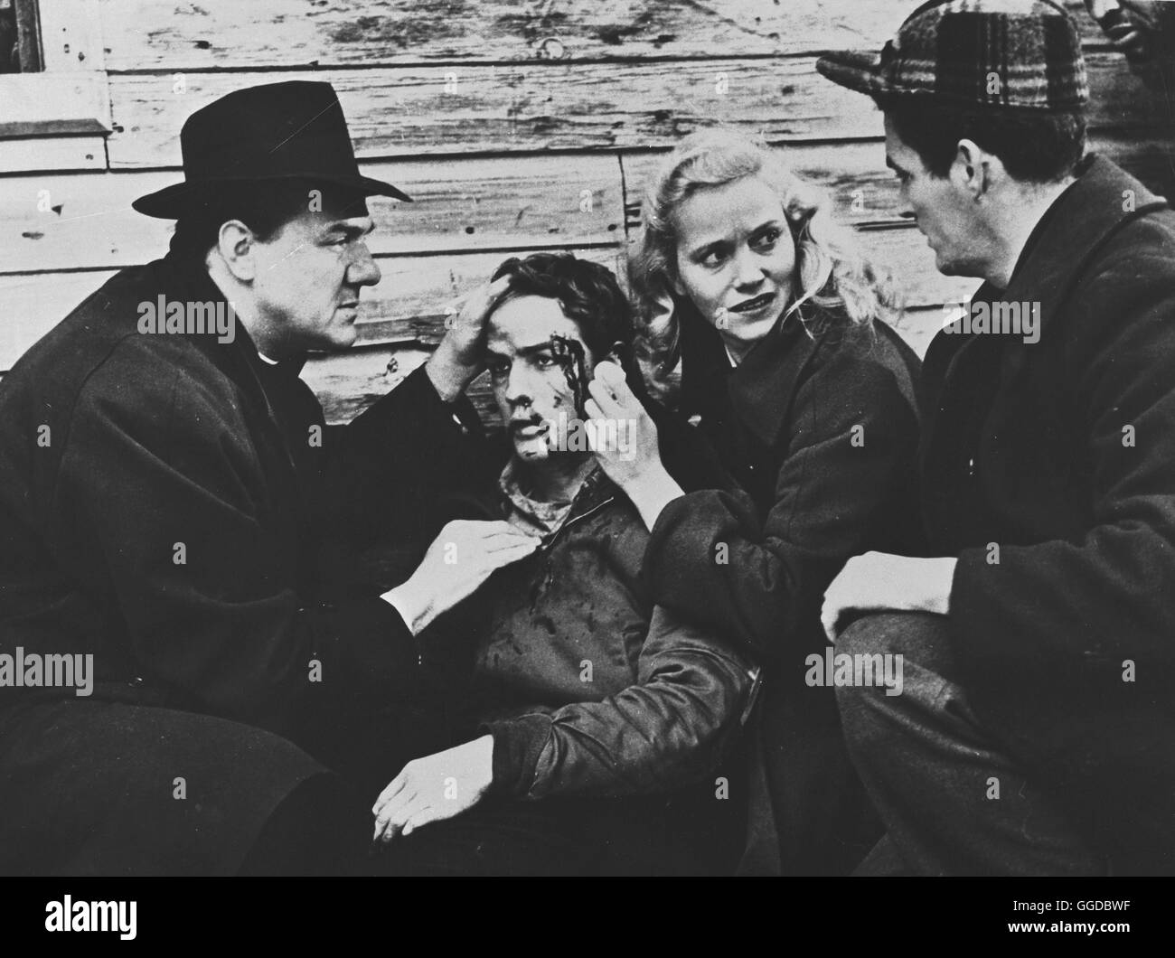 The waterfront at barry Black and White Stock Photos & Images - Alamy