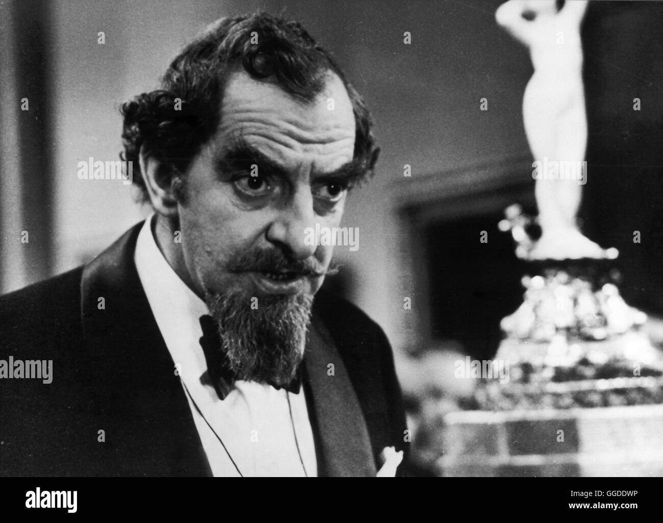 William wyler hugh griffith Black and White Stock Photos & Images - Alamy