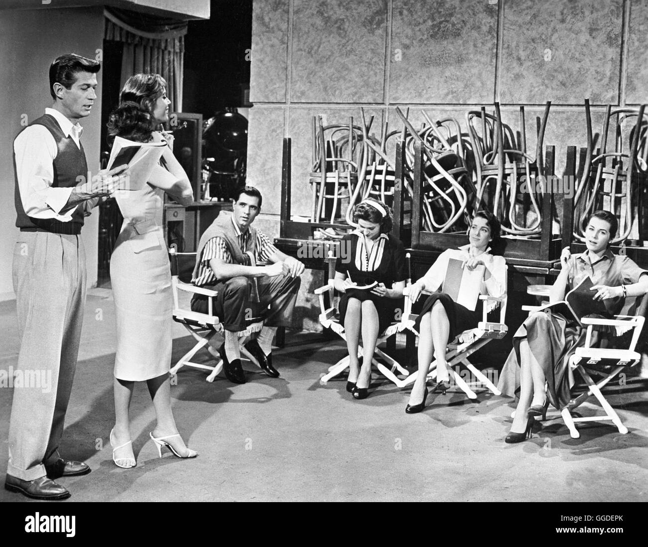 WENN DIE STERNE LEUCHTEN / Four Girls in Town USA 1956 / Szene mit ...