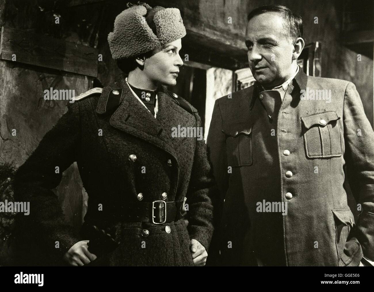 08/15 - 2. TEIL / Deutschland 1955 / Paul May Winter 1942. An der ...