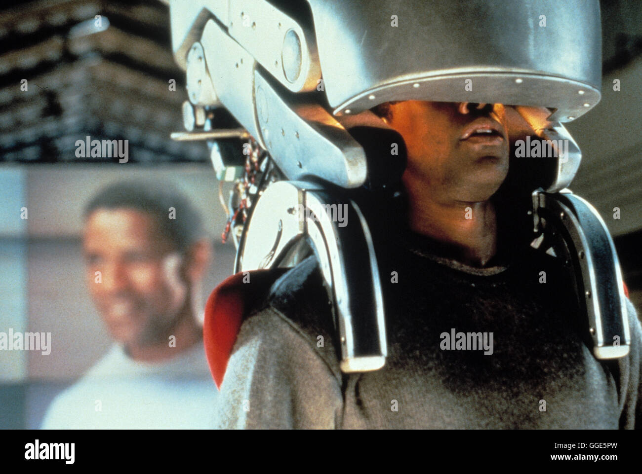 VIRTUOSITY / Virtuosity USA 1995 / Brett Leonard Szene mit DENZEL ...