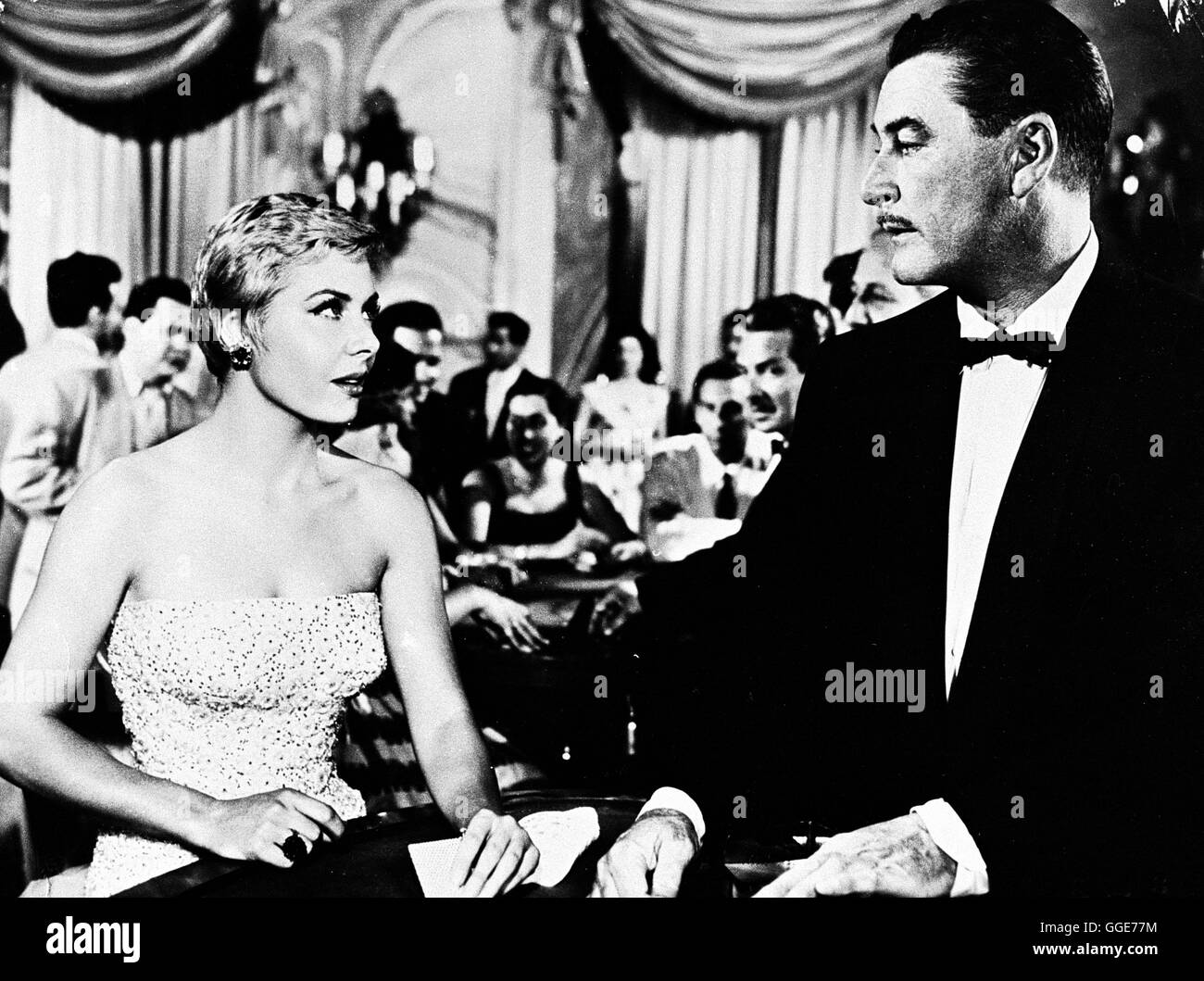 JAGD DURCH HAVANNA / The Big Boodle USA 1956 / Richard Wilson Szene mit ...