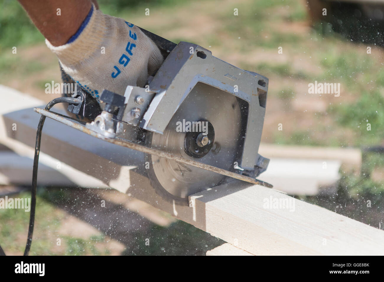 Beam circle hi-res stock photography and images - Alamy