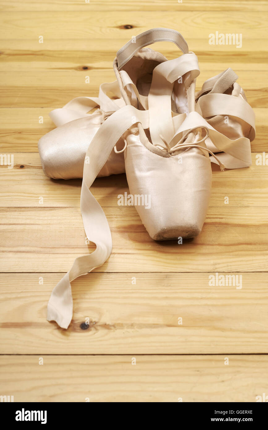 Ballet shoe ribbons hi-res stock photography and images - Alamy