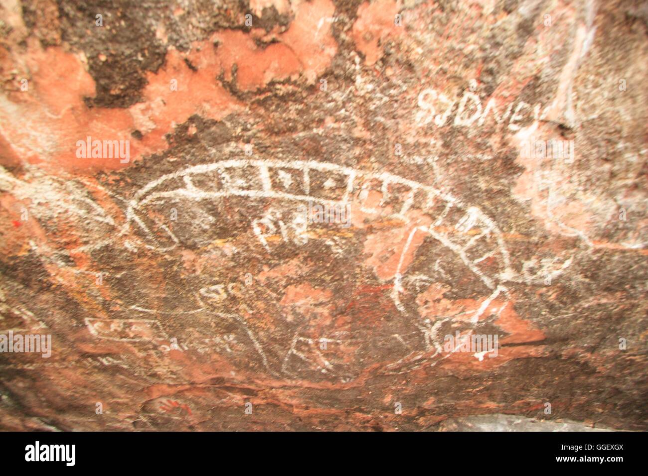 Kakadu aboriginal cave paintings hi-res stock photography and images - Alamy
