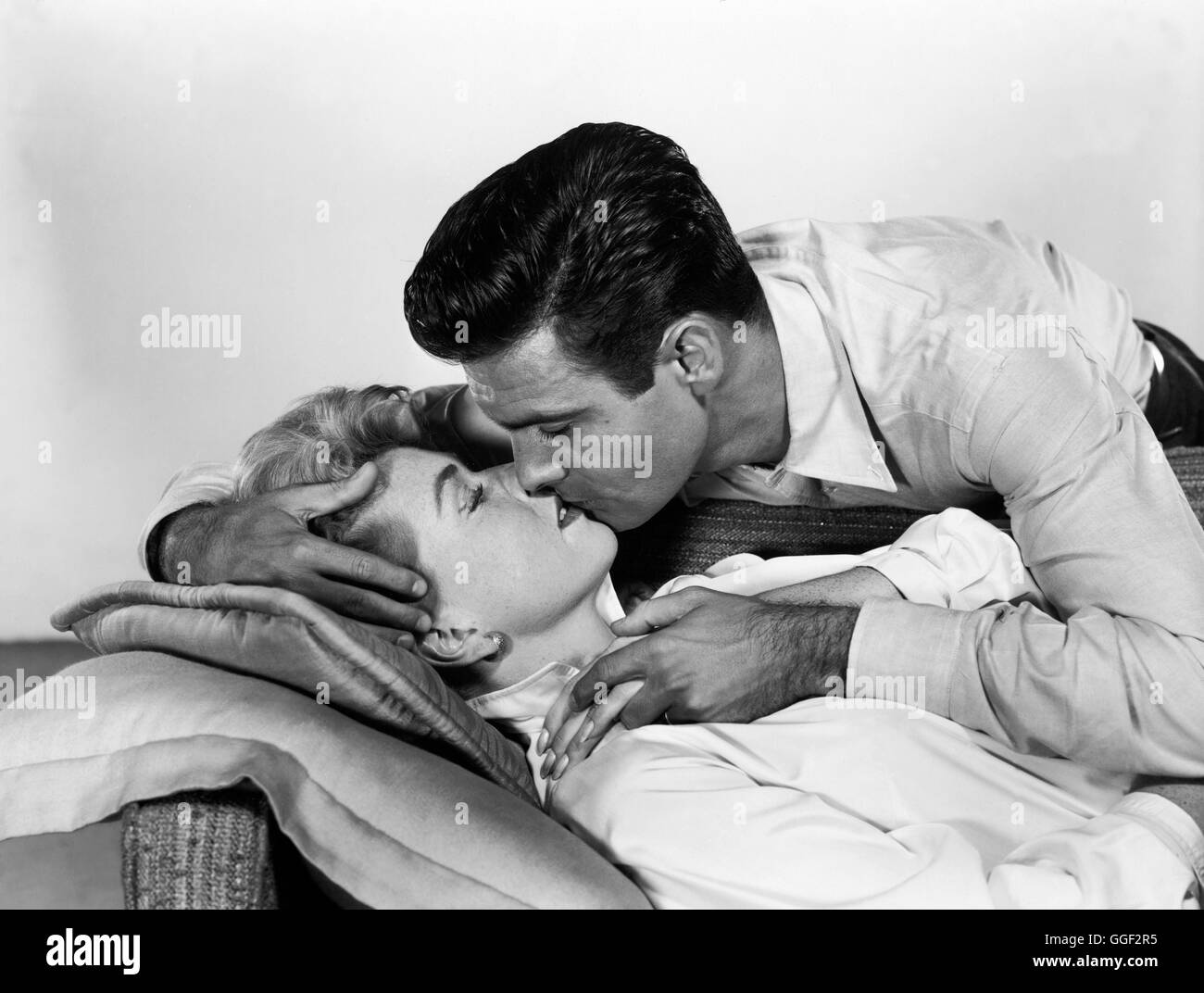 MORD IN DEN WOLKEN / Julie USA 1956 / Andrew L. Stone Szene mit DORIS ...