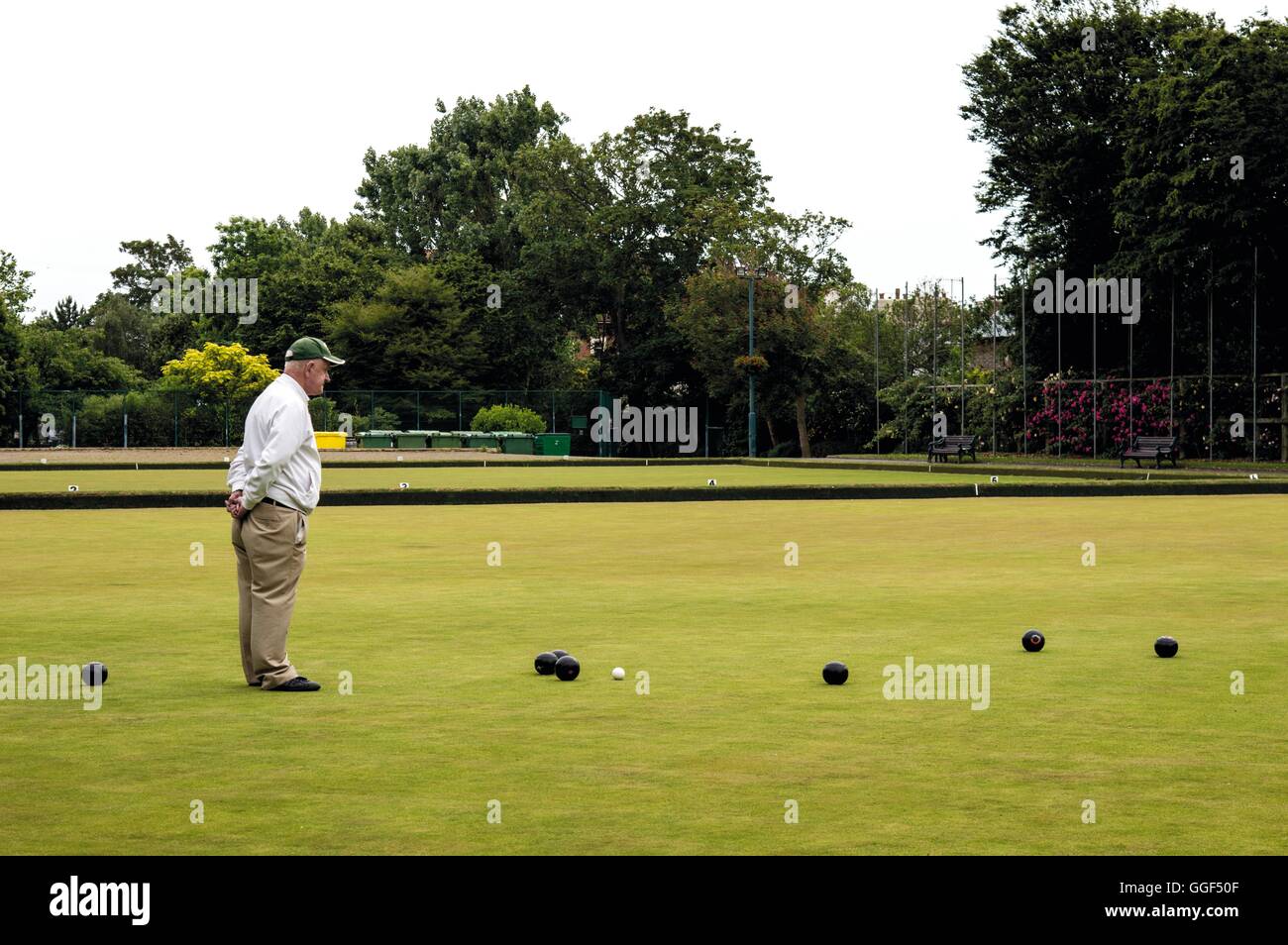 Game bowls hi-res stock photography and images - Alamy