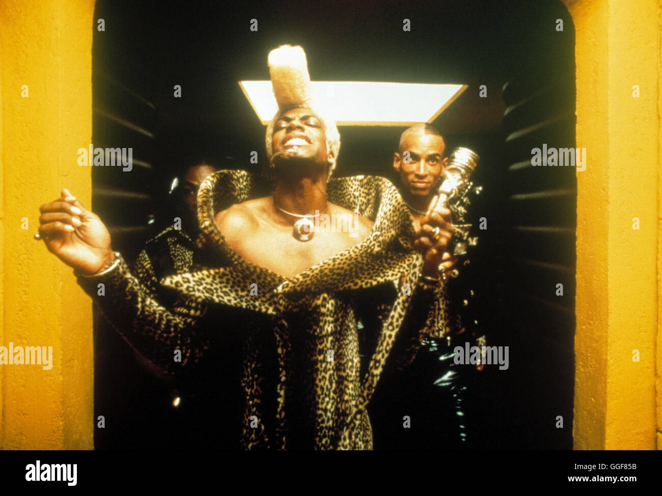 Ruby rhod fifth element hi-res stock photography and images - Alamy
