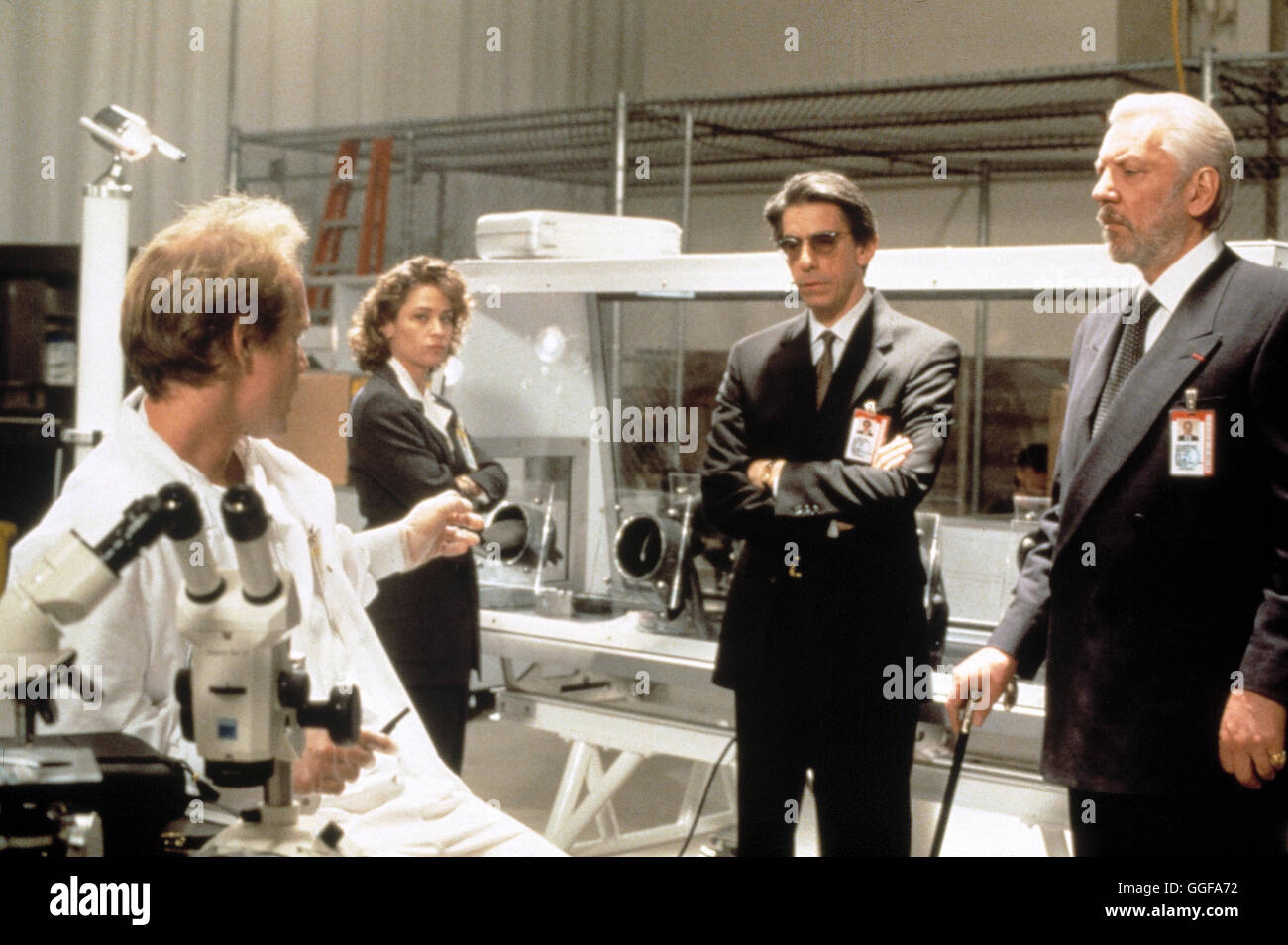 PUPPET MASTERS - BEDROHUNG AUS DEM ALL / Puppet Masters USA 1994 ...