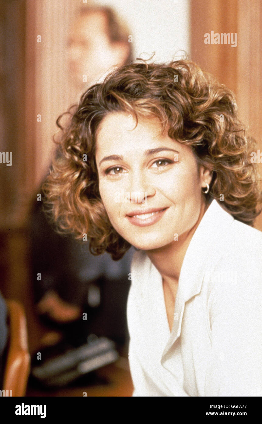 Julie Edge's Instagram, Twitter & Facebook on IDCrawl