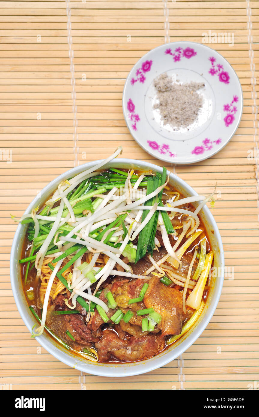 Bo kho or Vietnamese beef soup Stock Photo - Alamy
