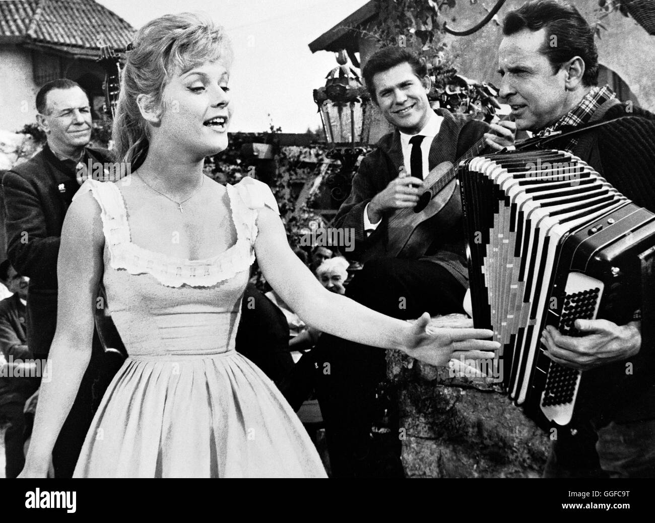 Heidi brühl Black and White Stock Photos & Images - Alamy