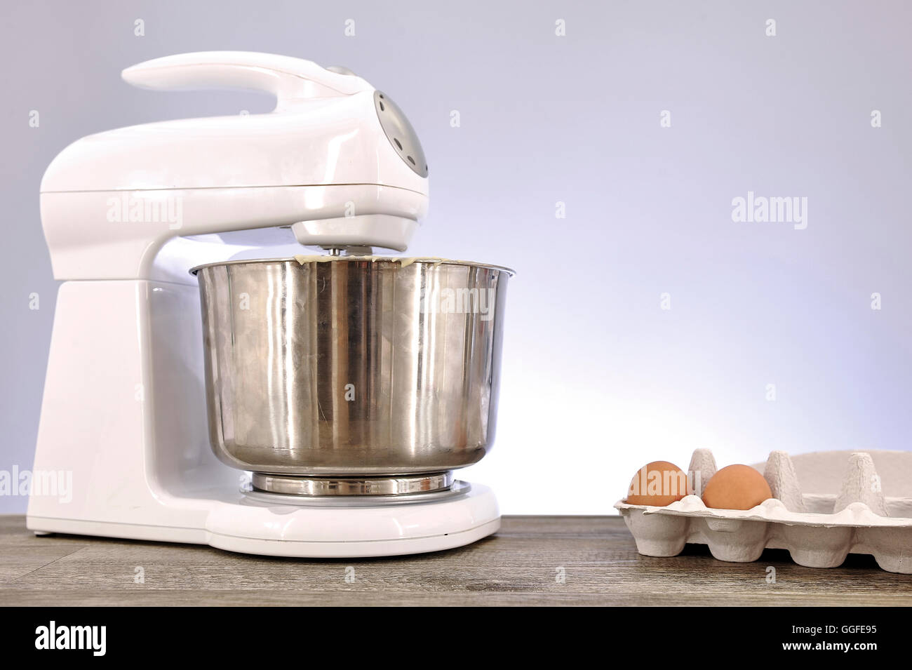 A studio photo of an electrical food mixer Stock Photo - Alamy