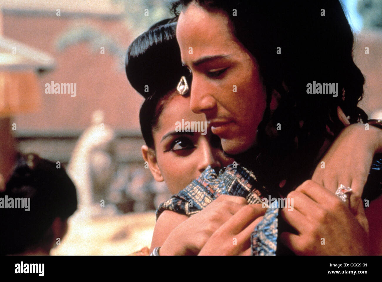 Little buddha keanu reeves hi-res stock photography and images - Alamy