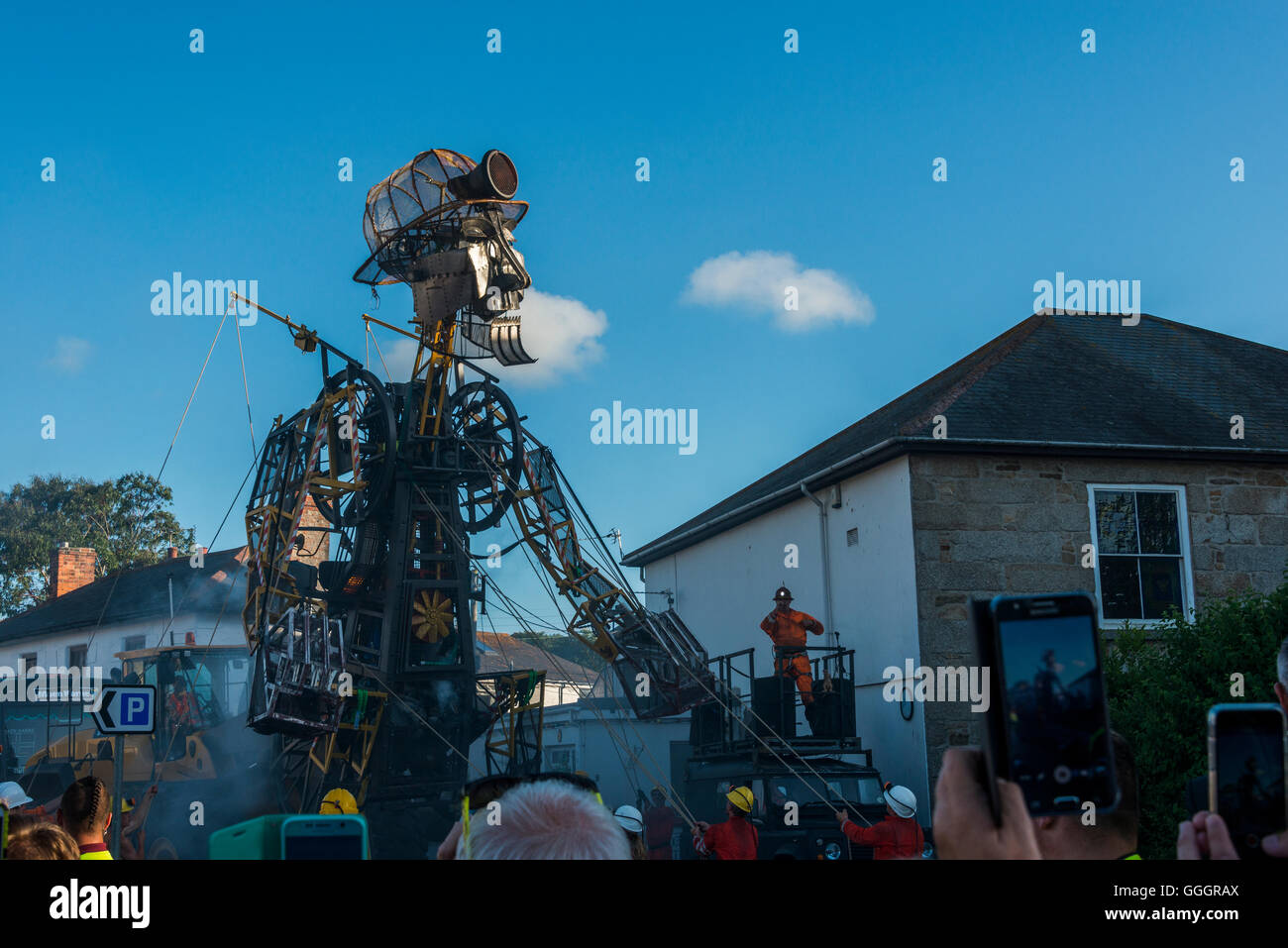 Hayle, Cornwall, UK. The Man Engine. The largest mechanical puppet ever ...