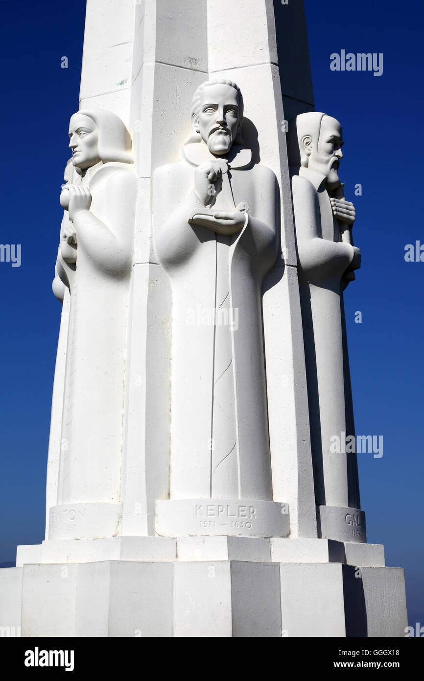 geography / travel, USA, California, Los Angeles, statue at Griffith ...