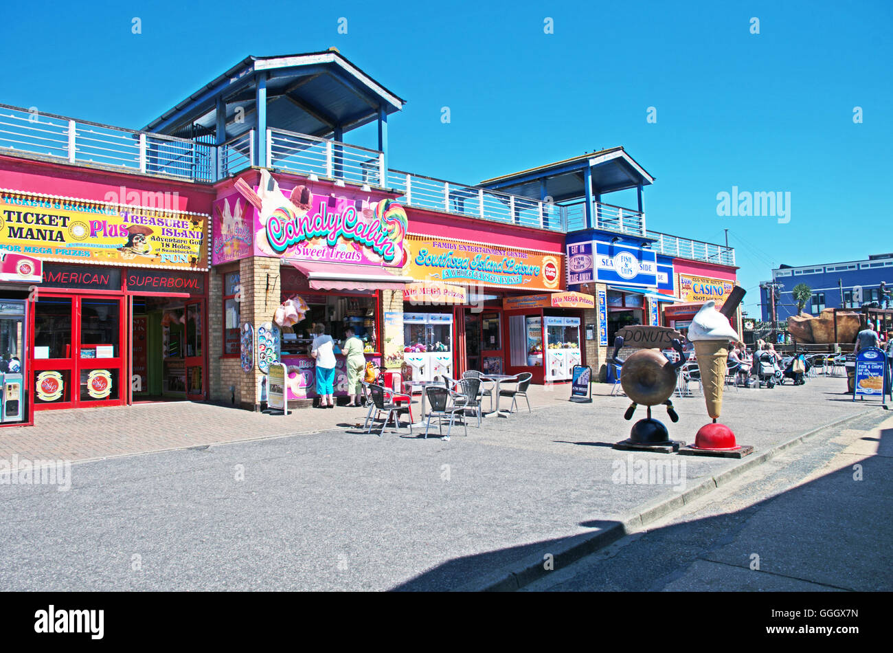 Portsmouth Front, Funfair, Hampshire, England Stock Photo - Alamy
