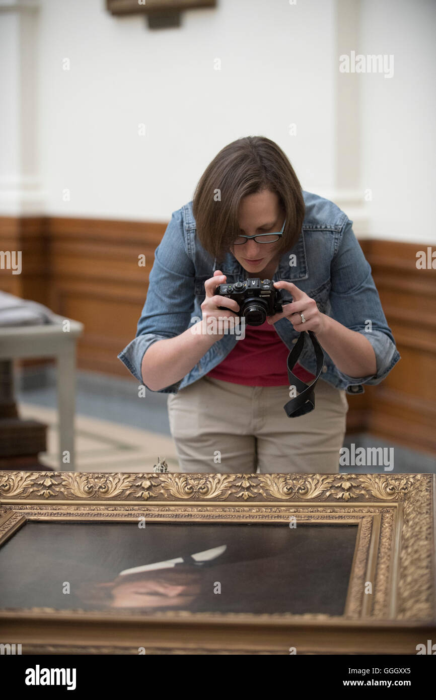 Texas State Preservation Board archivist photographs portrait of former ...